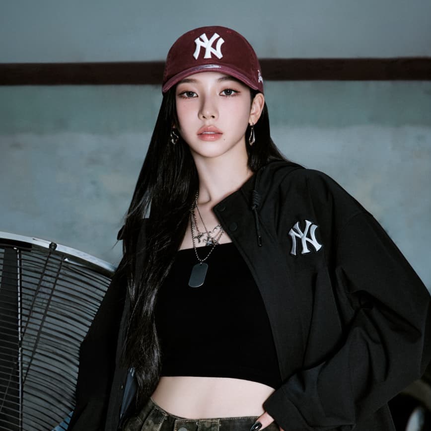 엠엘비 코리아 - MLB's Signature Style With KARINA